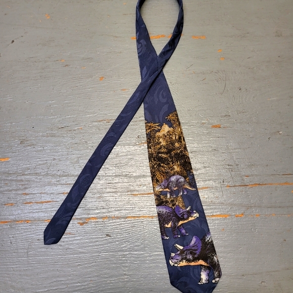 MBP | Accessories | Vintage Jurassic Park Tie | Poshmark